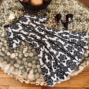 BCBGMaxAzria | Dresses | Bcbgmaxazaria Thanda Lace Jacquard Aline Dress ...